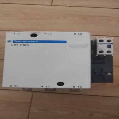 施耐德LC1 F 185接触器功能正常议价