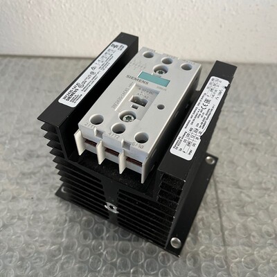 1x Siemens 3RF2430-1AC45 Halbleiterschütz 3-phasig Schütz