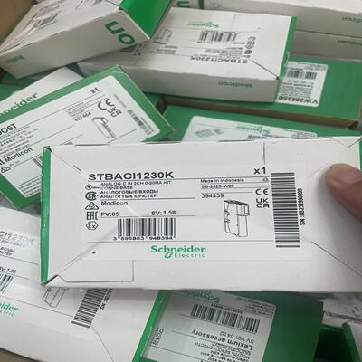 STBACI1230K施耐德模块议价