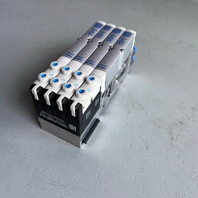 1x Festo VMPA1-FB-EMS-D2-8 543331 E502 R04 4x 533343 Pneumat
