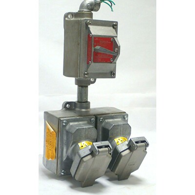 COOPER CROUSE-HINDS 2x ENR5151 RECEPT, DSFS933 SA, EDS272 BO