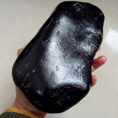 黑青墨玉独籽板子料新疆和田玉