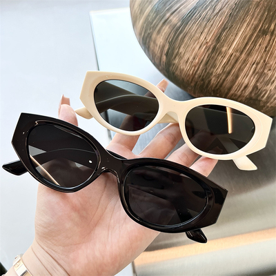 2025新款猫眼白色墨镜女款潮