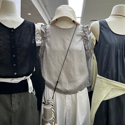 WEARELAB12666夏季天丝麻料花边设计感衬衫无袖宽松百搭洋气小衫