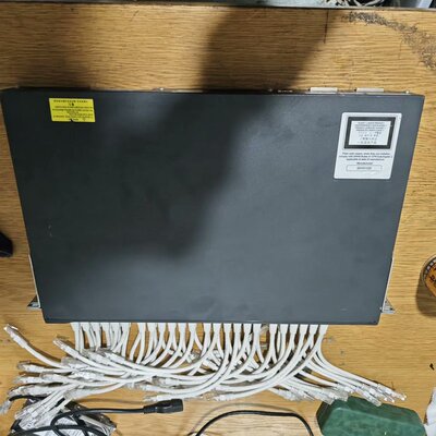 议价Cisco 思科 WS-C3750V2-48TS-S 48口