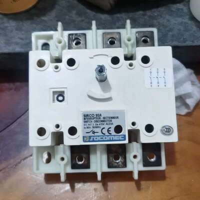 议价斯沃隔离开关SIRCO80A未使用包装适合适用