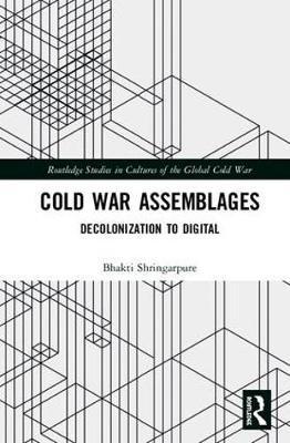 预售 按需印刷 Cold War Assemblages