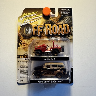 乔尼JohnnyLightningJeepCJ5-雪佛兰Suburban双车套装2018