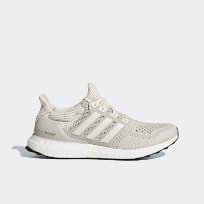 阿迪达斯UltraBOOST男女跑步鞋