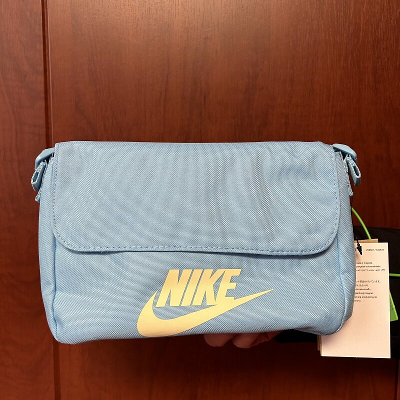 Nike耐克单肩包斜挎包男女户外旅行休闲包腰包运动包手提包CW9300