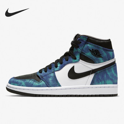 耐克女子高帮实战篮球鞋