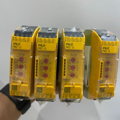 皮尔兹PILZ 750105ht PNOZ s5 安全继电器(议价)
