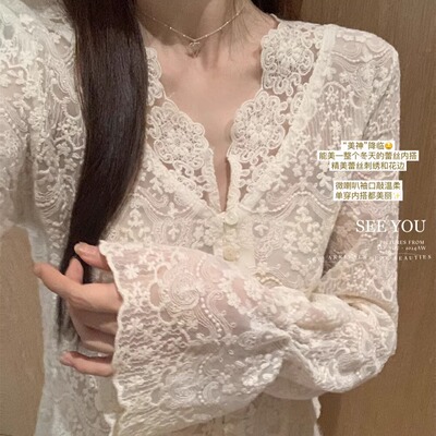 设计感蕾丝内搭绝美刺绣衬衫