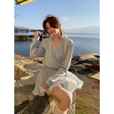 韩系法式蝴蝶结V领上衣女