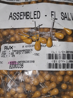 TAP226M025SCS 25V22UF 进口AVX 直插 钽电容器 22UF/25V