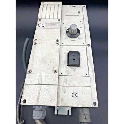 1pc X LENZE 33.8201 G.V010 230 VAC Frequenz Wechselrichter