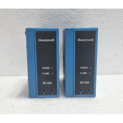 Honeywell BC1000A0220U Flame Switch Controller Lot Of 2