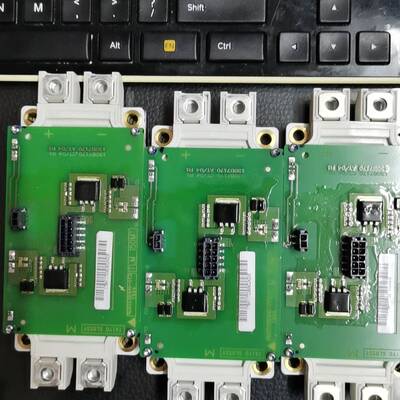 议价丹佛斯FC302变频器90kw驱动保护板130B7170 A