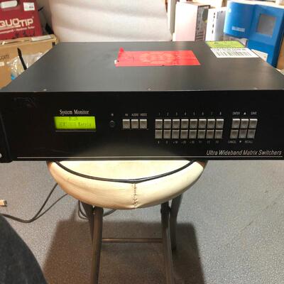 议价矩阵切换器 HDMI0808