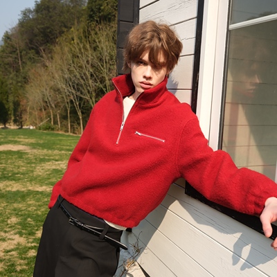 HOPECONCEPT鸿运开启極度舒适羊毛肌理半开襟时装廓形卫衣AW05616