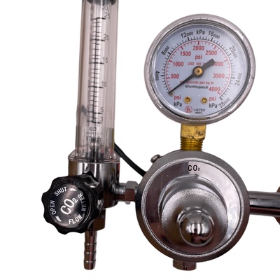 110VCO2加热流量计CGA-320接头