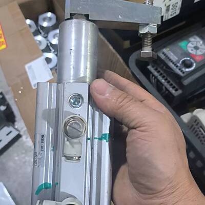 可维修smcMKB50-30LZ ，，旋转夹紧气缸件正常下来