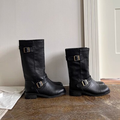 牛皮版fever同款howus小众皮带扣真皮宽中筒显瘦长筒骑士机车短靴