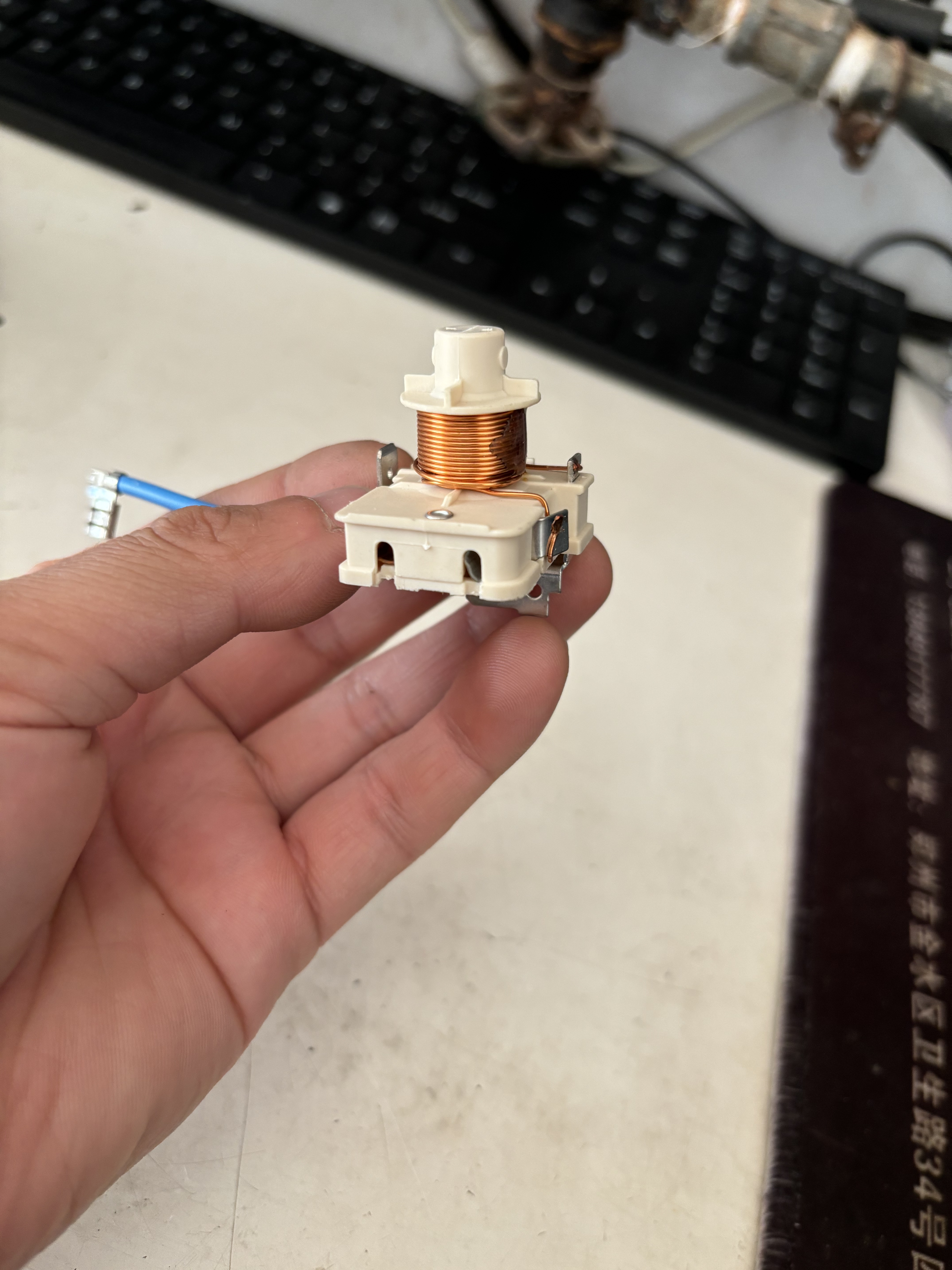 恩布拉科压缩机原装重锤式启动器