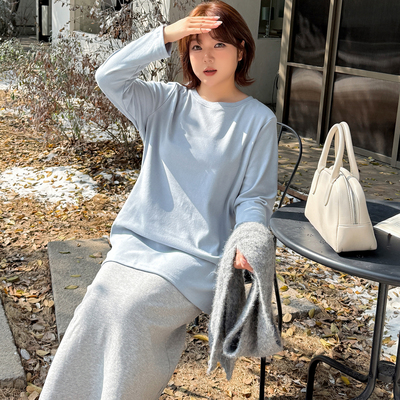 12.23日新品小波家2025冬季胖mm气质圆领磨毛显瘦基础纯色打底衫