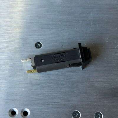 议价ETA断路器开关1110-F112-P1M1-5A可维修