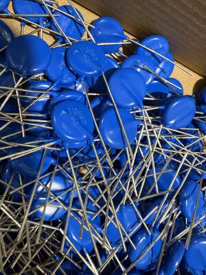 S14K320 EOCOS西门子 压敏电阻 B72214S0321K101 原装正品