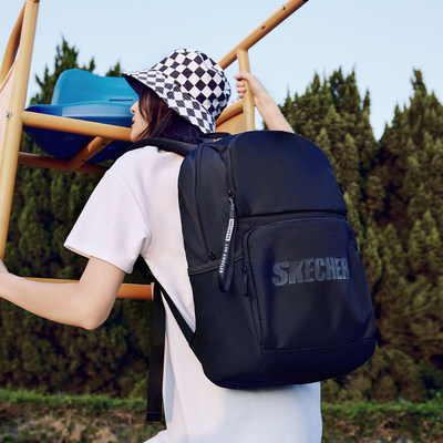 斯凯奇大容量帆布双肩包