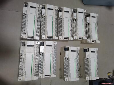 TM218LDD40DUPHNB 有7个，TM218LDA4议价商品