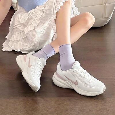 耐克女子新款透气跑步鞋NIKE UPLIFT SC软底休闲运动鞋IB2766-104