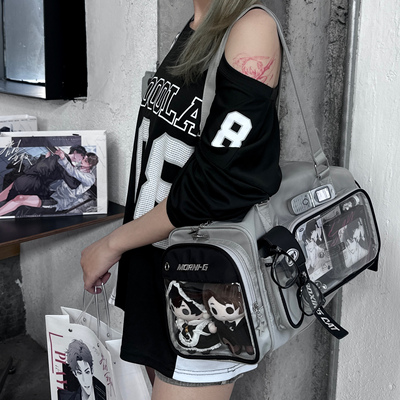 猫宁咕噜原创斜跨单肩喵拳痛包