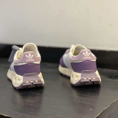 阿迪达斯时尚运动休闲鞋系带