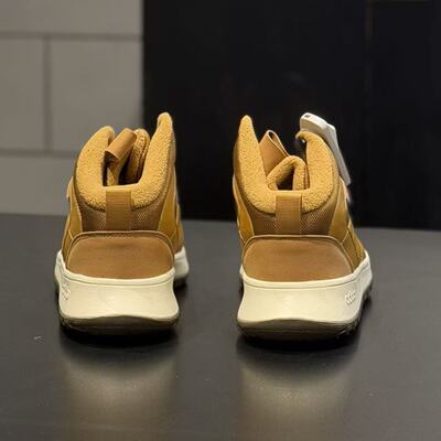 阿迪达斯男女加绒复古休闲鞋