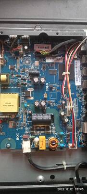 四核芯片的网络WiFi熊猫电视机32V7S主板CV950H-A42配CV320HTF01