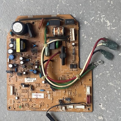 适用大金空调内机板2P135423-5