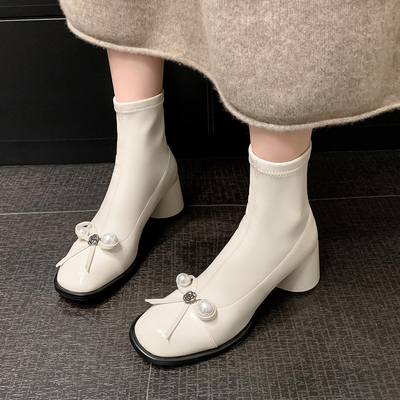 6cm仙女风珍珠蝴蝶结弹力瘦瘦靴