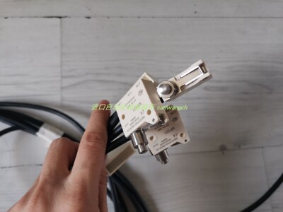 8059809VACF-B-K1-3电磁阀festo