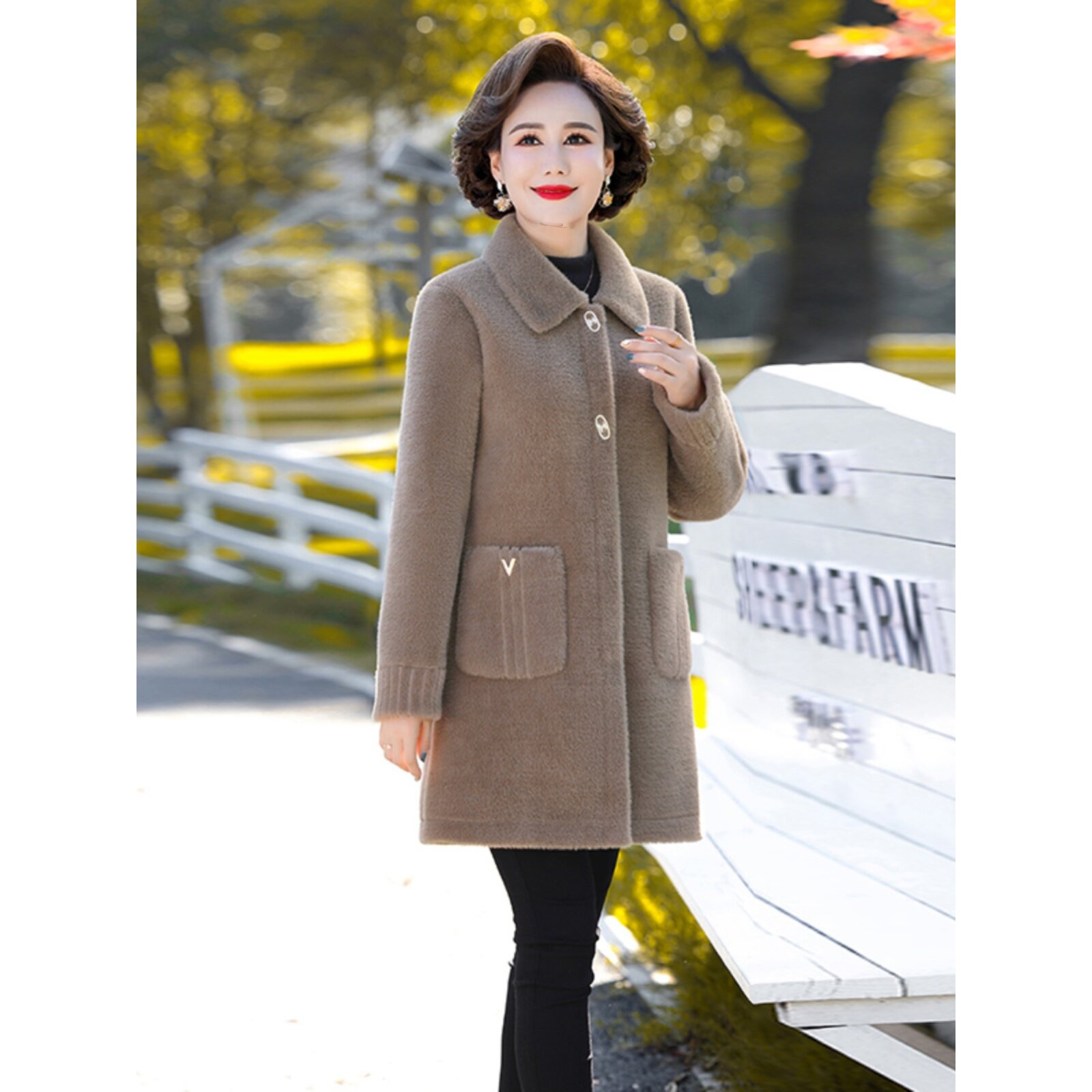 中年妈妈秋冬外套高贵水貂绒加厚毛呢大衣中长款中老年女冬装洋气
