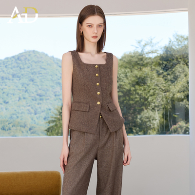 AD高级感棕色金属扣加厚羊毛马甲