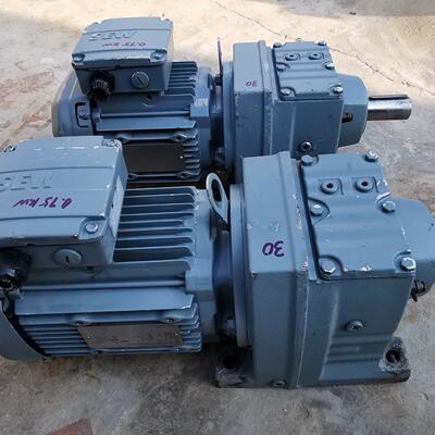 R47 DRE80M4 SEW减速电机 0.75kw 速比1:29.88 扭矩149Nm议价维修