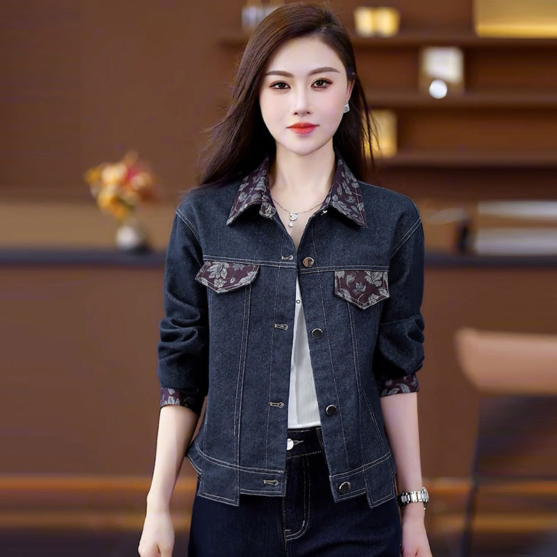 早秋新款时尚洋气减龄牛仔短外套女设计感小众显瘦百搭休闲夹克衫