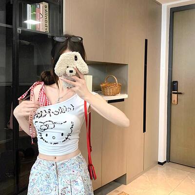 白色格子拼接kitty斜肩背心T恤女夏季设计感小众露肩甜辣短款上衣