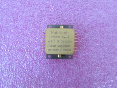 Finisar进口1070037 MF0080502074射频微波不明器件