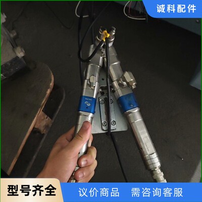 世宗点胶机7000D，螺杆阀 AB螺杆阀SV5000少有批量-【议价】