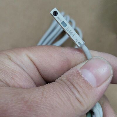 磁性开关D-M9B  新的没用过 库存积压下来的 14