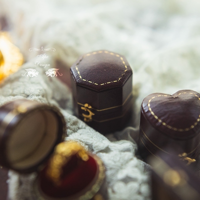 英国复古八角求婚利器皮薄戒指盒